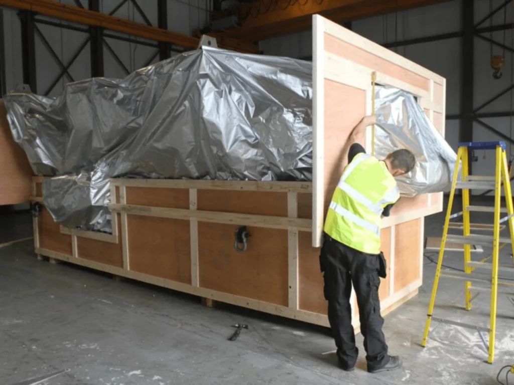 Manufacturer & Supplier of Custom Wooden Crates & Pallets | CRATINGO